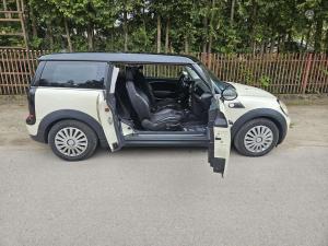 White MINI Clubman 2008 in Prienai, with an engine capacity of 1.60 L and mileage of 289 thousand km for 2250 €, photo 15 on AUTOMOTO.COM.LV
