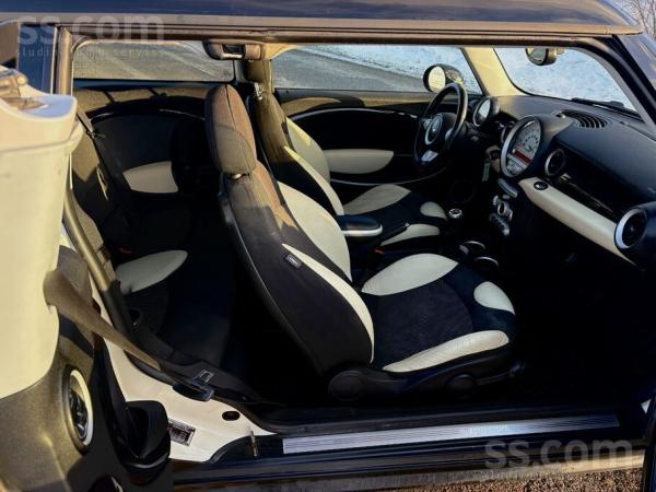 White MINI Clubman 2009 in Tukums, with an engine capacity of 1.60 L and mileage of 190 thousand km for 3500 €, photo 6 on AUTOMOTO.COM.LV