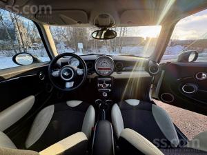 Balts MINI Clubman 2009 Tukums, ar dzinēja tilpumu 1.60 L un nobraukumu 190 tūkst. km par 3500 €, foto 9 vietnē AUTOMOTO.COM.LV
