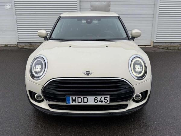 Balts MINI Clubman 2021 Viļņa, ar dzinēja tilpumu 1.50 L un nobraukumu 131 tūkst. km par 12999 €, foto 5 vietnē AUTOMOTO.COM.LV