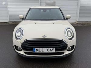 White MINI Clubman 2021 in Vilnius, with an engine capacity of 1.50 L and mileage of 131 thousand km for 12999 €, photo 5 on AUTOMOTO.COM.LV