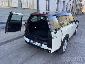 Белый Мини Клабмен 2008 в Рига, объемом двигателя 1.60 л и пробегом 323 тыс. км за 3500 €, фото 8 на AUTOMOTO.COM.LV