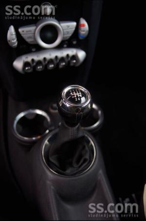 Balts MINI Clubman 2011 Rīga, ar dzinēja tilpumu 1.60 L un nobraukumu 220 tūkst. km par 4500 €, foto 14 vietnē AUTOMOTO.COM.LV