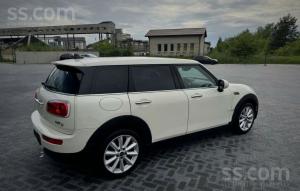 White MINI Clubman 2017 in Telschi, with an engine capacity of 1.50 L and mileage of 184 thousand km for 7299 €, photo 8 on AUTOMOTO.COM.LV