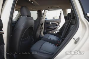 Balts MINI Clubman 2018 Tartu, ar dzinēja tilpumu 2.00 L un nobraukumu 192 tūkst. km par 14900 €, foto 14 vietnē AUTOMOTO.COM.LV