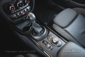 Balts MINI Clubman 2018 Tartu, ar dzinēja tilpumu 2.00 L un nobraukumu 192 tūkst. km par 14900 €, foto 24 vietnē AUTOMOTO.COM.LV