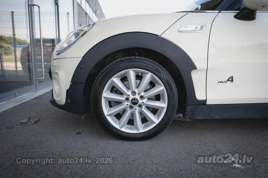 Balts MINI Clubman 2018 Tartu, ar dzinēja tilpumu 2.00 L un nobraukumu 192 tūkst. km par 14900 €, foto 28 vietnē AUTOMOTO.COM.LV