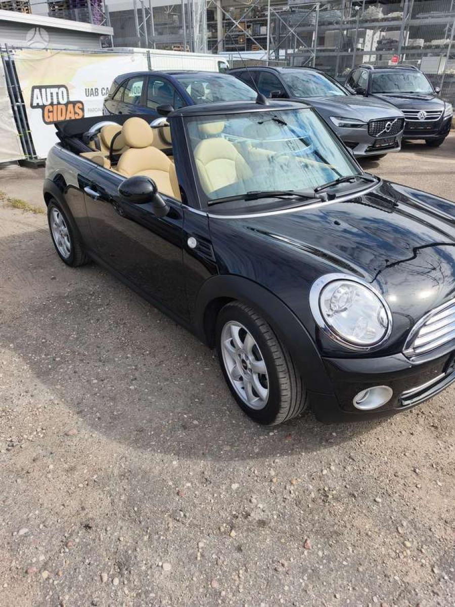 Melns MINI Cooper 2010 Kauņa, ar dzinēja tilpumu 1.60 L un nobraukumu 111 tūkst. km par 4450 €, foto 5 vietnē AUTOMOTO.COM.LV
