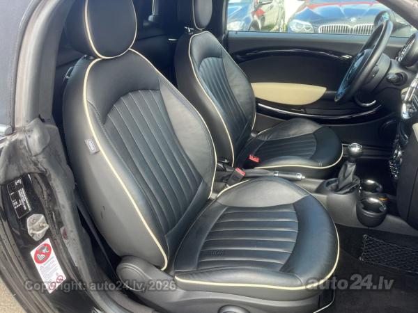 Black MINI Cooper 2012 in Viljandi, with an engine capacity of 1.60 L and mileage of 178 thousand km for 6990 €, photo 8 on AUTOMOTO.COM.LV