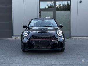 Black MINI Cooper 2024 in Radviliskis, with an engine capacity of 2.00 L and mileage of 36 thousand km for 34950 €, photo 2 on AUTOMOTO.COM.LV