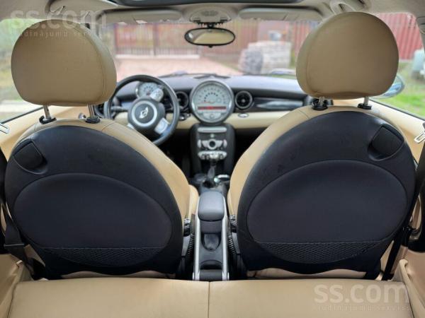 Black MINI Cooper 2006 in Riga, with an engine capacity of 1.60 L and mileage of 230 thousand km for 1795 €, photo 2 on AUTOMOTO.COM.LV
