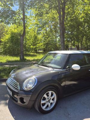 Black MINI Cooper 2006 in Klaipeda, with an engine capacity of 1.60 L and mileage of 155 thousand km for 1600 €, photo 3 on AUTOMOTO.COM.LV