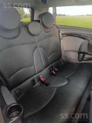 Melns MINI Cooper 2008 Tukums, ar dzinēja tilpumu 1.60 L un nobraukumu 196 tūkst. km par 2450 €, foto 13 vietnē AUTOMOTO.COM.LV