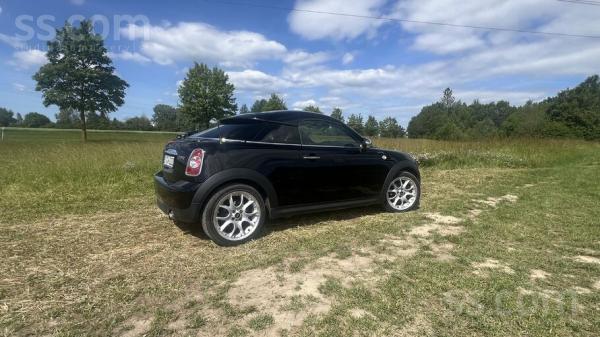Black MINI Cooper 2013 in Jelgava, with an engine capacity of 1.60 L and mileage of 84 thousand km for 9300 €, photo 7 on AUTOMOTO.COM.LV