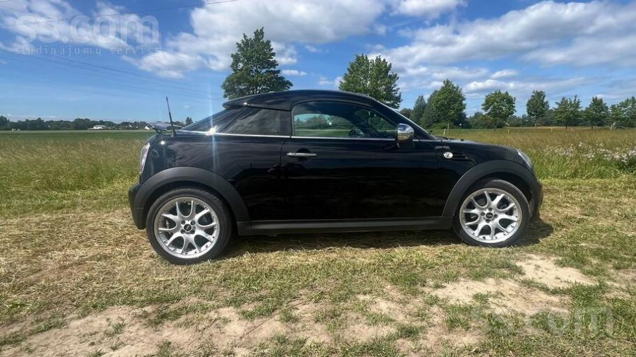 Melns MINI Cooper 2013 Jelgava, ar dzinēja tilpumu 1.60 L un nobraukumu 84 tūkst. km par 8800 €, foto 6 vietnē AUTOMOTO.COM.LV