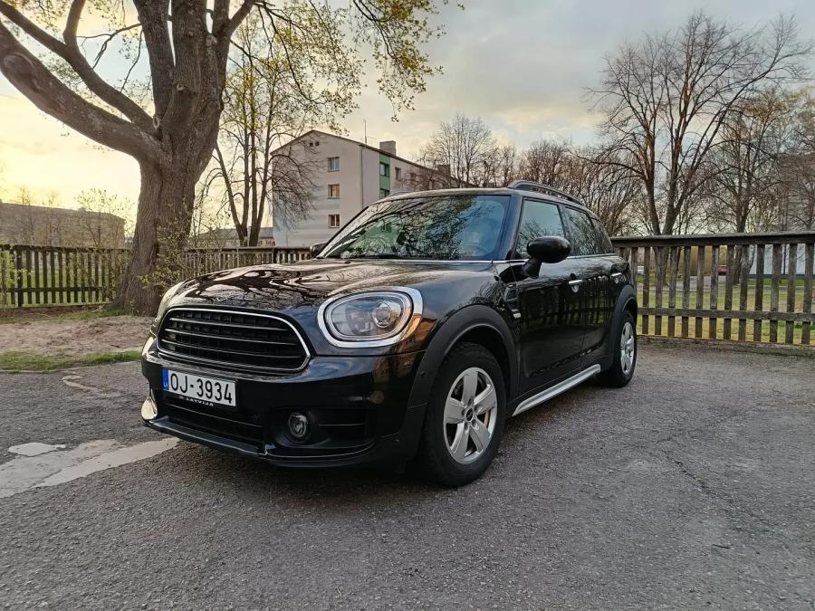 Melns MINI Cooper 2020 Ventspils, ar dzinēja tilpumu 1.50 L un nobraukumu 172 tūkst. km par 10500 €, foto 4 vietnē AUTOMOTO.COM.LV