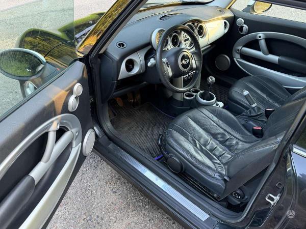 Melns MINI Cooper 2001 Viļņa, ar dzinēja tilpumu 1.60 L un nobraukumu 249 tūkst. km par 1450 €, foto 7 vietnē AUTOMOTO.COM.LV