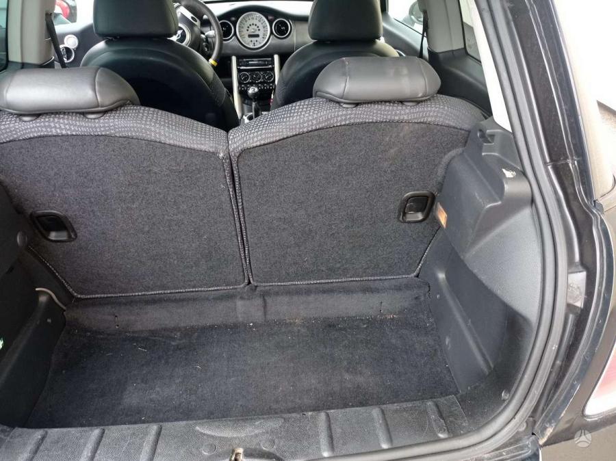 Melns MINI Cooper 2002 Vilkaviškis, ar dzinēja tilpumu 1.60 L un nobraukumu 283 tūkst. km par 1250 €, foto 6 vietnē AUTOMOTO.COM.LV