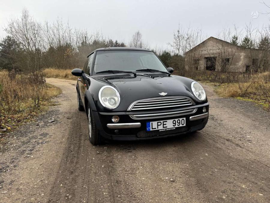 Melns MINI Cooper 2003 Molėtai, ar dzinēja tilpumu 1.60 L un nobraukumu 223 tūkst. km par 550 €, foto 4 vietnē AUTOMOTO.COM.LV