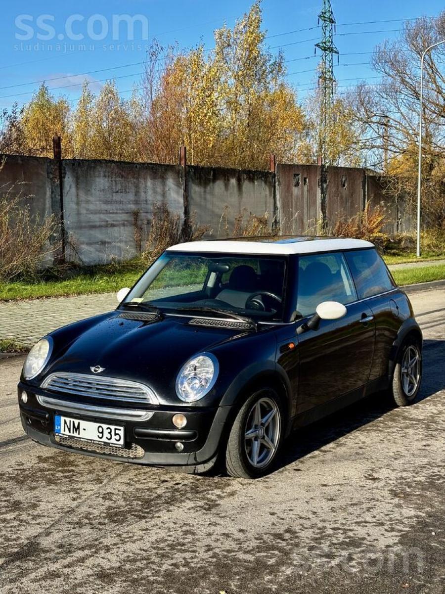 Melns MINI Cooper 2003 Jelgava, ar dzinēja tilpumu 1.60 L un nobraukumu 245 tūkst. km par 2500 €, foto 1 vietnē AUTOMOTO.COM.LV
