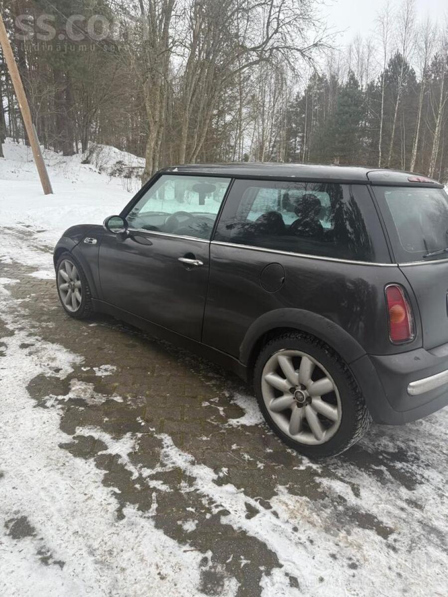 Melns MINI Cooper 2003 Rīga, ar dzinēja tilpumu 1.60 L un nobraukumu 0 tūkst. km par 2200 €, foto 4 vietnē AUTOMOTO.COM.LV