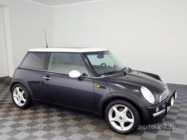 Melns MINI Cooper 2003 Tallina, ar dzinēja tilpumu 1.60 L un nobraukumu 226 tūkst. km par 1599 €, foto 1 vietnē AUTOMOTO.COM.LV