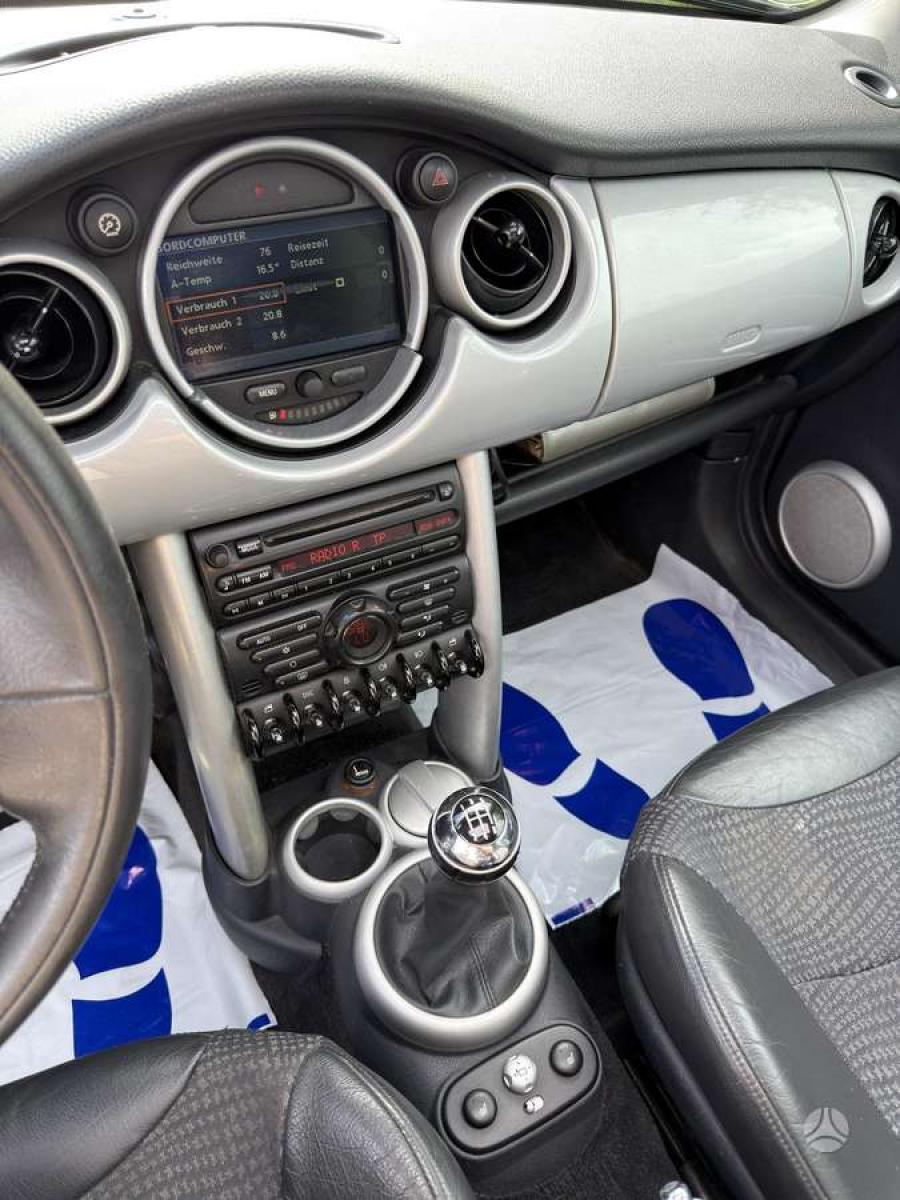 Melns MINI Cooper 2003 Viļņa, ar dzinēja tilpumu 1.60 L un nobraukumu 261 tūkst. km par 1150 €, foto 16 vietnē AUTOMOTO.COM.LV