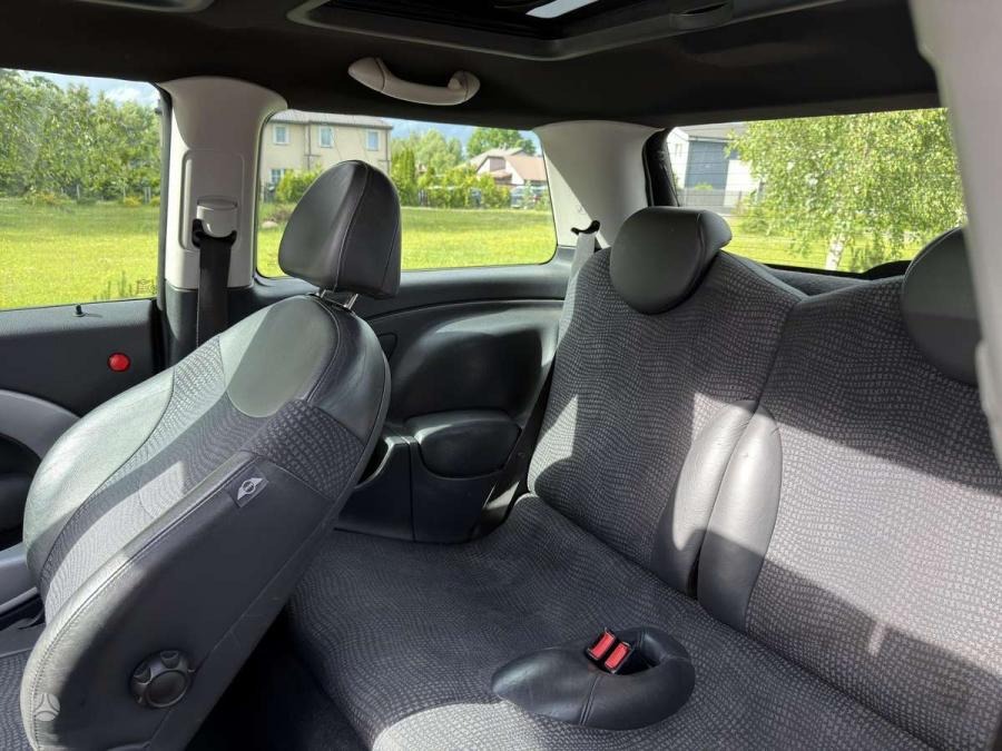 Melns MINI Cooper 2003 Viļņa, ar dzinēja tilpumu 1.60 L un nobraukumu 261 tūkst. km par 1150 €, foto 20 vietnē AUTOMOTO.COM.LV