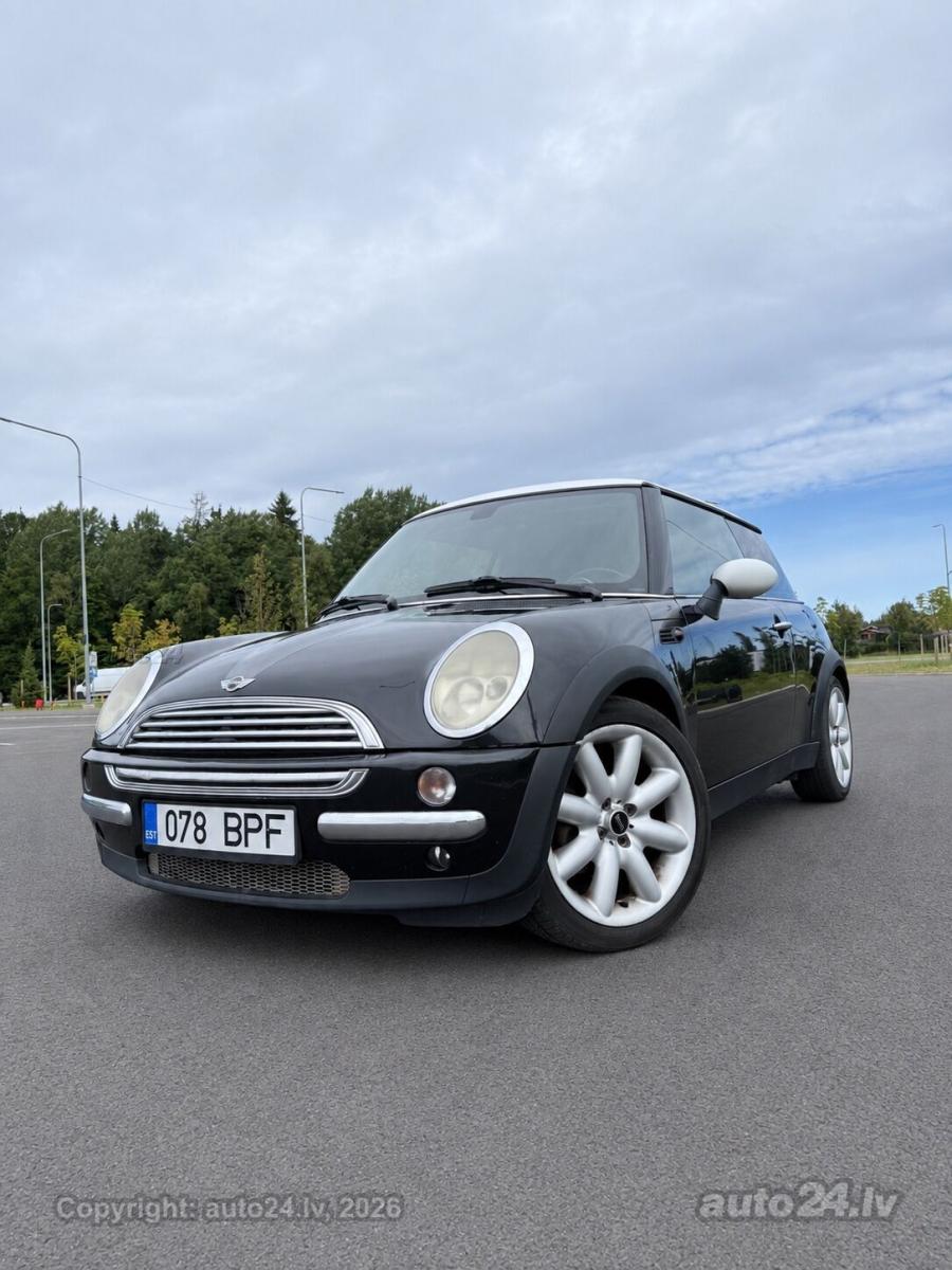 Black MINI Cooper 2004 in Tallinn, with an engine capacity of 1.60 L and mileage of 246 thousand km for 4200 €, photo 1 on AUTOMOTO.COM.LV