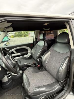Black MINI Cooper 2004 in Tallinn, with an engine capacity of 1.60 L and mileage of 246 thousand km for 4200 €, photo 8 on AUTOMOTO.COM.LV