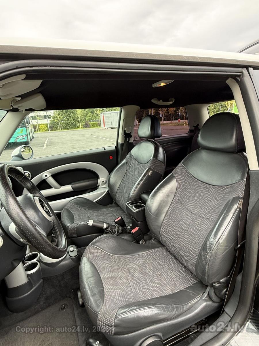 Black MINI Cooper 2004 in Tallinn, with an engine capacity of 1.60 L and mileage of 246 thousand km for 4200 €, photo 8 on AUTOMOTO.COM.LV