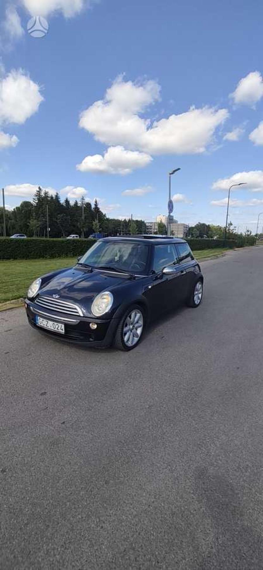 Black MINI Cooper 2005 in Kaunas, with an engine capacity of 1.60 L and mileage of 190 thousand km for 1070 €, photo 3 on AUTOMOTO.COM.LV