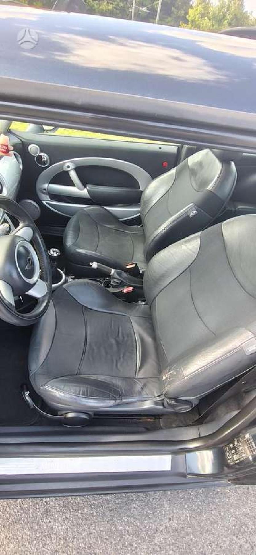 Black MINI Cooper 2005 in Kaunas, with an engine capacity of 1.60 L and mileage of 190 thousand km for 1070 €, photo 11 on AUTOMOTO.COM.LV