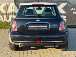 Melns MINI Cooper 2006 Liepāja, ar dzinēja tilpumu 1.60 L un nobraukumu 179 tūkst. km par 2500 €, foto 6 vietnē AUTOMOTO.COM.LV