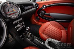 Melns MINI Cooper 2007 Jelgava, ar dzinēja tilpumu 1.60 L un nobraukumu 0 tūkst. km par 2700 €, foto 9 vietnē AUTOMOTO.COM.LV