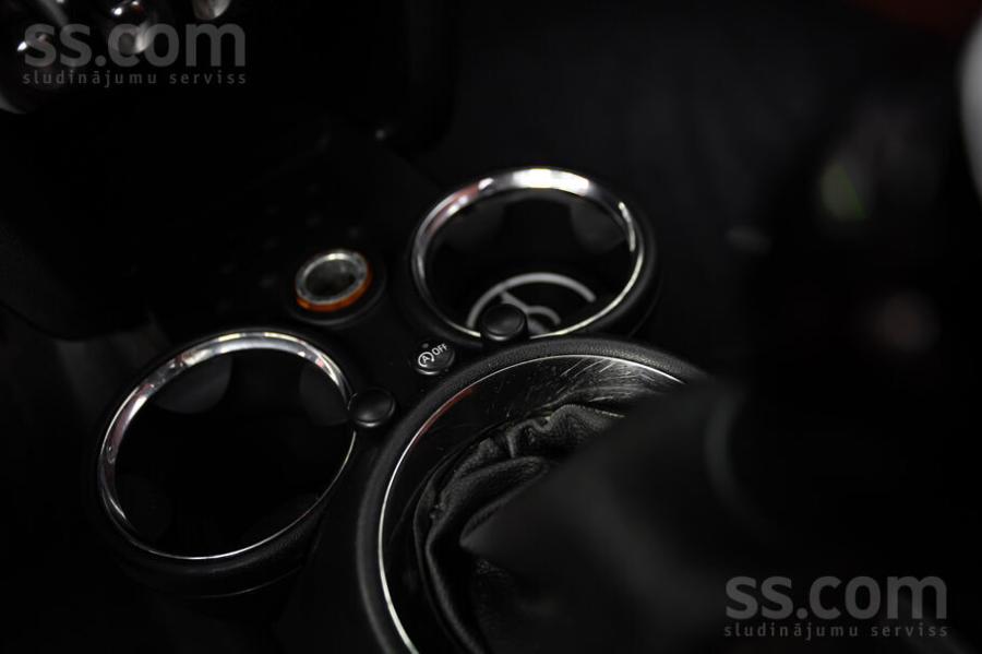 Melns MINI Cooper 2007 Jelgava, ar dzinēja tilpumu 1.60 L un nobraukumu 0 tūkst. km par 2700 €, foto 10 vietnē AUTOMOTO.COM.LV