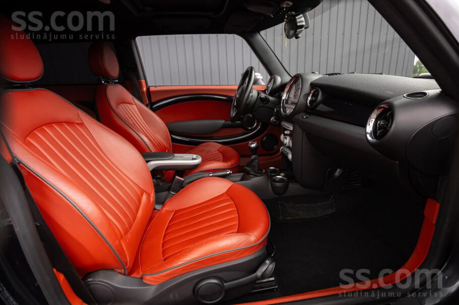 Melns MINI Cooper 2007 Jelgava, ar dzinēja tilpumu 1.60 L un nobraukumu 0 tūkst. km par 2700 €, foto 14 vietnē AUTOMOTO.COM.LV
