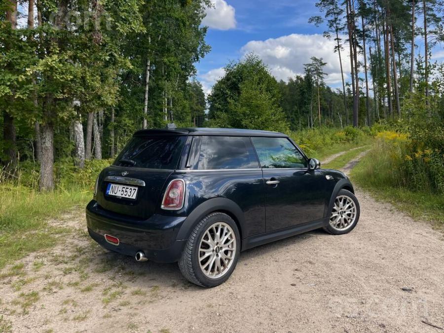 Melns MINI Cooper 2007 Jelgava, ar dzinēja tilpumu 1.60 L un nobraukumu 265 tūkst. km par 4300 €, foto 5 vietnē AUTOMOTO.COM.LV