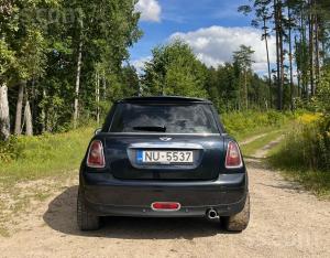 Melns MINI Cooper 2007 Jelgava, ar dzinēja tilpumu 1.60 L un nobraukumu 265 tūkst. km par 4300 €, foto 6 vietnē AUTOMOTO.COM.LV