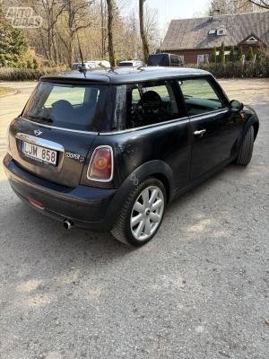 Black MINI Cooper 2008 in Prienai, with an engine capacity of 1.60 L and mileage of 260 thousand km for 2450 €, photo 14 on AUTOMOTO.COM.LV