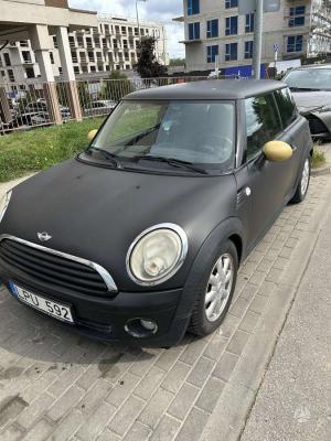 Melns MINI Cooper 2008 Viļņa, ar dzinēja tilpumu 1.60 L un nobraukumu 259 tūkst. km par 1800 €, foto 3 vietnē AUTOMOTO.COM.LV