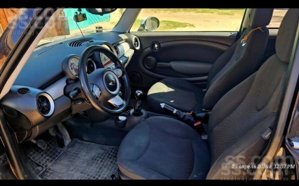 Melns MINI Cooper 2009 Rīga, ar dzinēja tilpumu 1.60 L un nobraukumu 360 tūkst. km par 2500 €, foto 8 vietnē AUTOMOTO.COM.LV