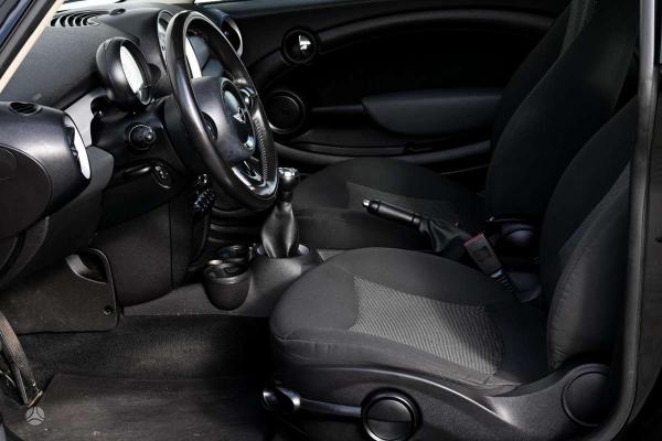 Melns MINI Cooper 2012 Kretinga, ar dzinēja tilpumu 1.56 L un nobraukumu 208 tūkst. km par 3999 €, foto 11 vietnē AUTOMOTO.COM.LV