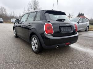 Melns MINI Cooper 2015 Viljandi, ar dzinēja tilpumu 1.50 L un nobraukumu 127 tūkst. km par 7890 €, foto 5 vietnē AUTOMOTO.COM.LV