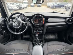 Melns MINI Cooper 2015 Viljandi, ar dzinēja tilpumu 1.50 L un nobraukumu 127 tūkst. km par 7890 €, foto 6 vietnē AUTOMOTO.COM.LV