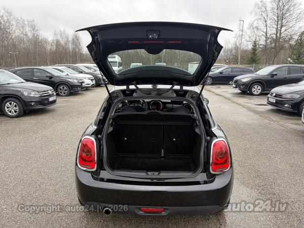 Melns MINI Cooper 2015 Viljandi, ar dzinēja tilpumu 1.50 L un nobraukumu 127 tūkst. km par 7890 €, foto 10 vietnē AUTOMOTO.COM.LV