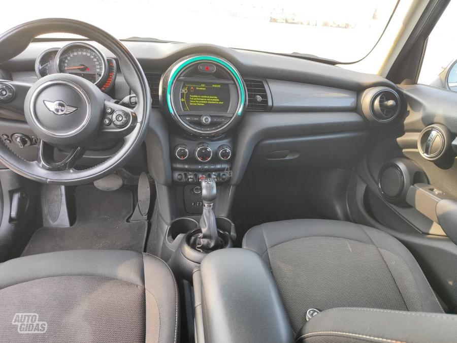 Black MINI Cooper 2017 in Marijampole, with an engine capacity of 1.50 L and mileage of 281 thousand km for 4850 €, photo 12 on AUTOMOTO.COM.LV