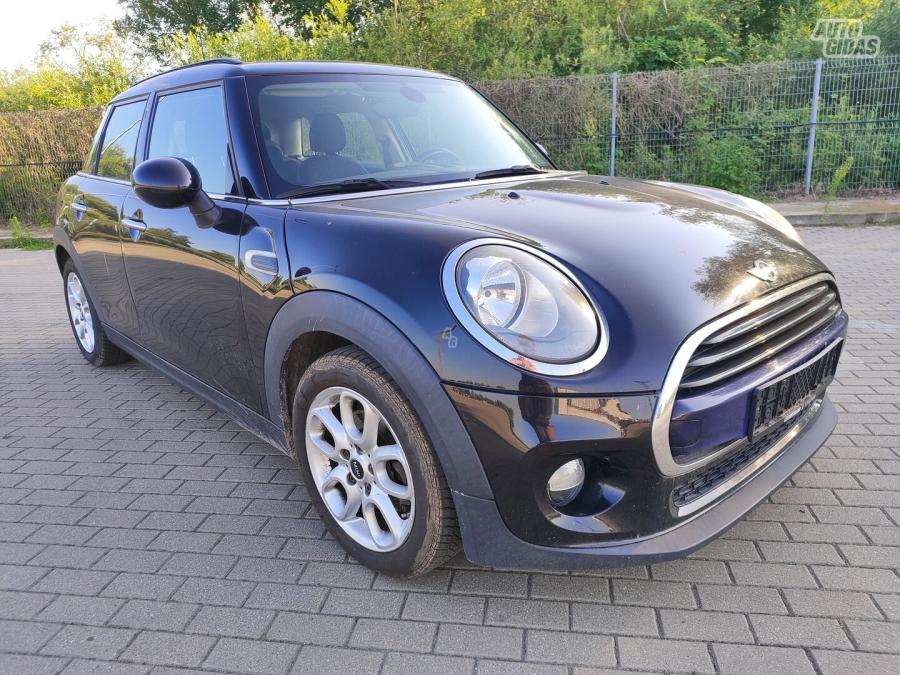 Melns MINI Cooper 2017 Marijampole, ar dzinēja tilpumu 1.50 L un nobraukumu 281 tūkst. km par 4850 €, foto 3 vietnē AUTOMOTO.COM.LV