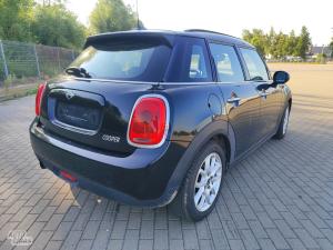 Melns MINI Cooper 2017 Marijampole, ar dzinēja tilpumu 1.50 L un nobraukumu 281 tūkst. km par 4850 €, foto 8 vietnē AUTOMOTO.COM.LV