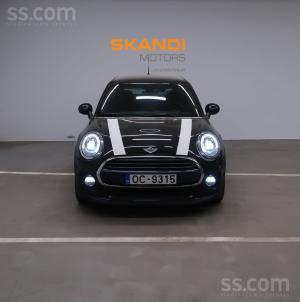 Black MINI Cooper 2018 in Riga, with an engine capacity of 1.50 L and mileage of 104 thousand km for 2000 €, photo 2 on AUTOMOTO.COM.LV